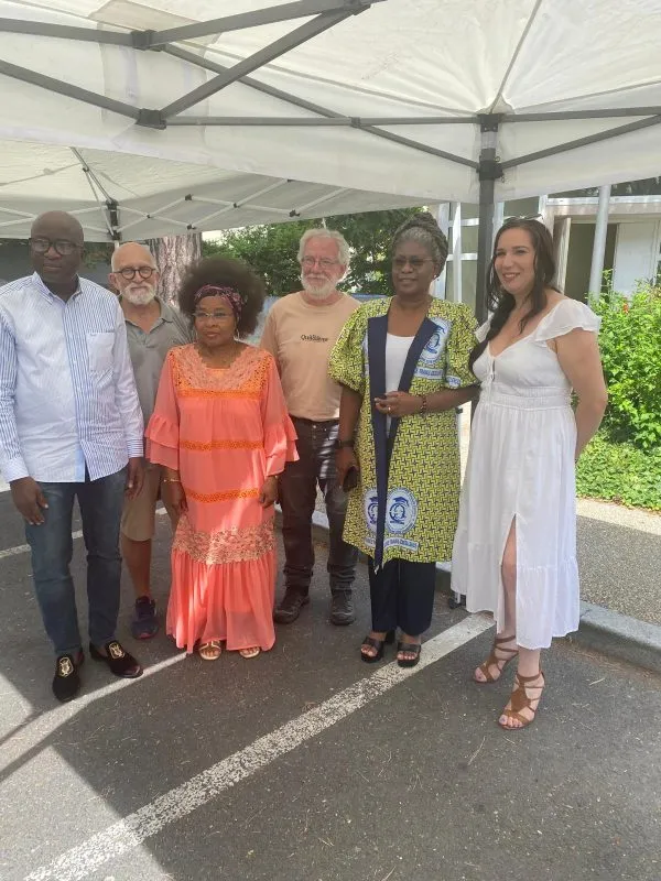 Association La Main Tendue : l’art, la solidarité et la transmission au ...